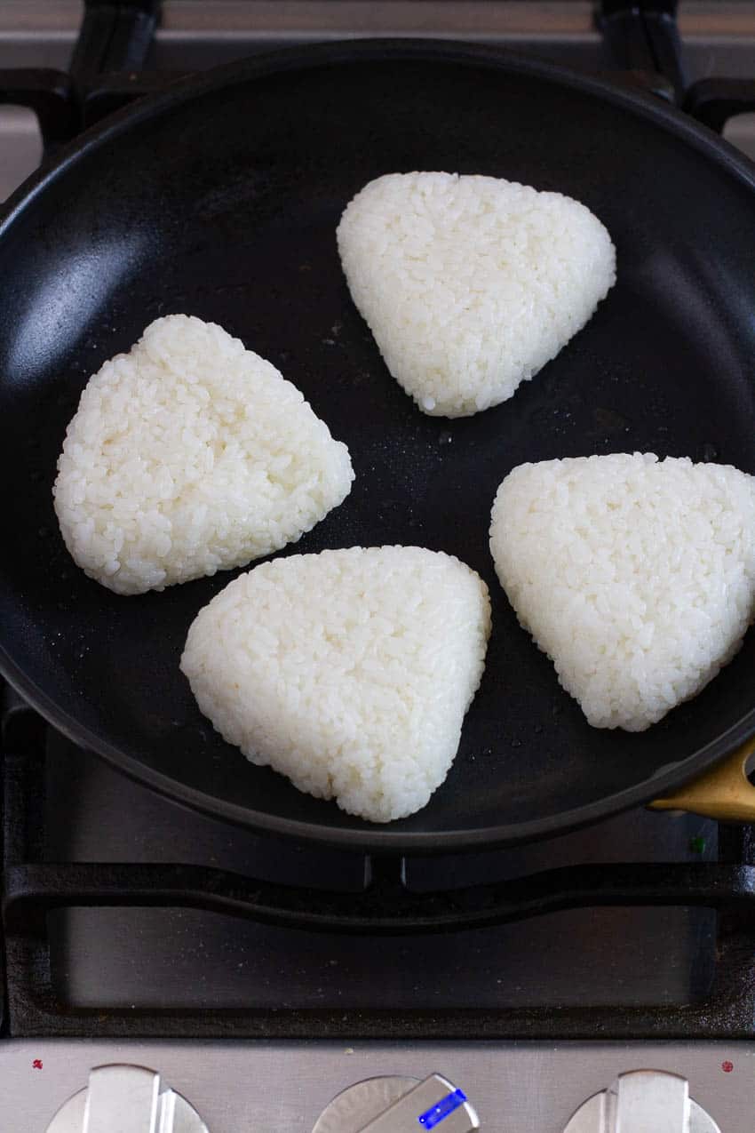 Yaki Onigiri with Miso Scallion (Grilled Rice Balls) - Plates by Nat
