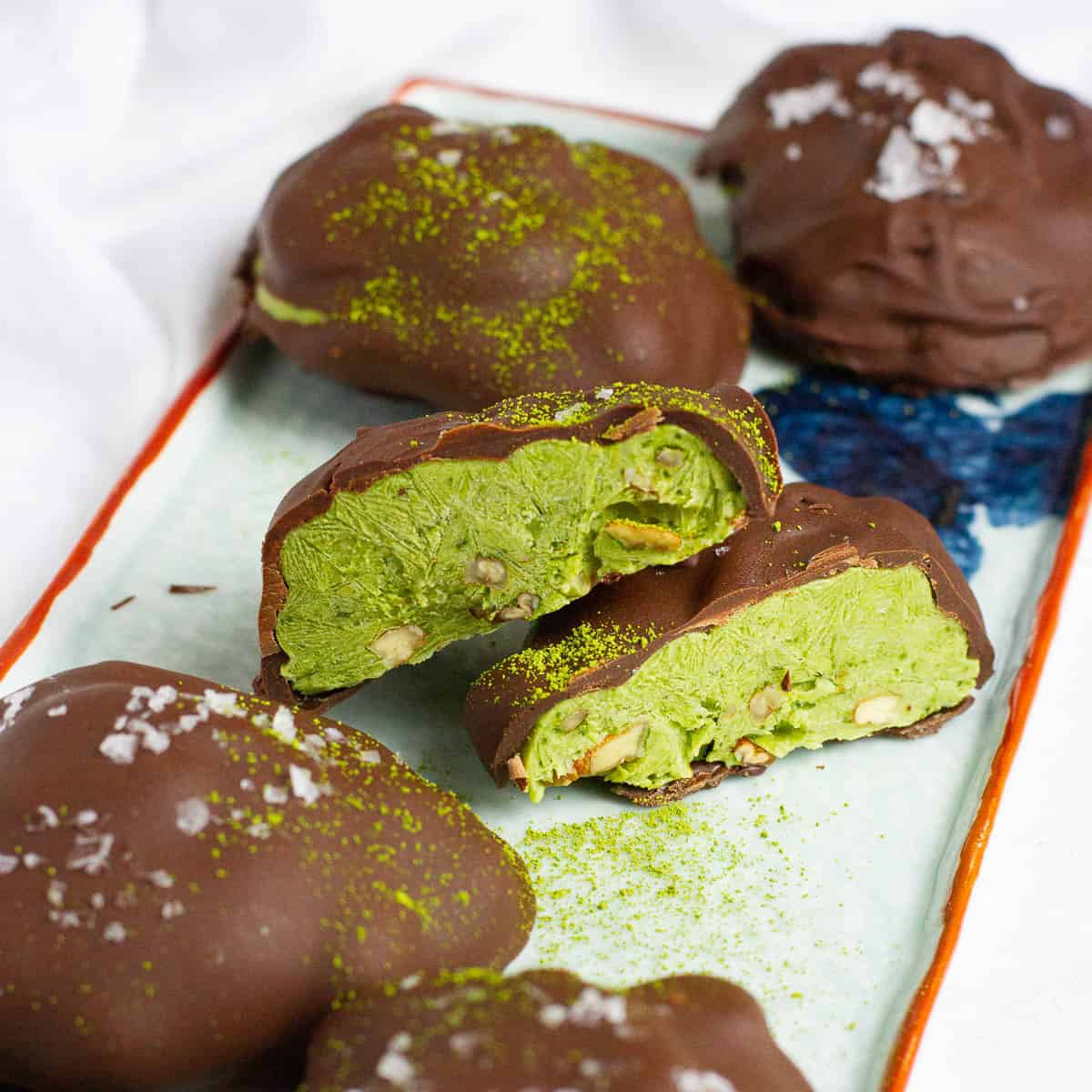 Matcha Pecan Yogurt Clusters - Plates by Nat